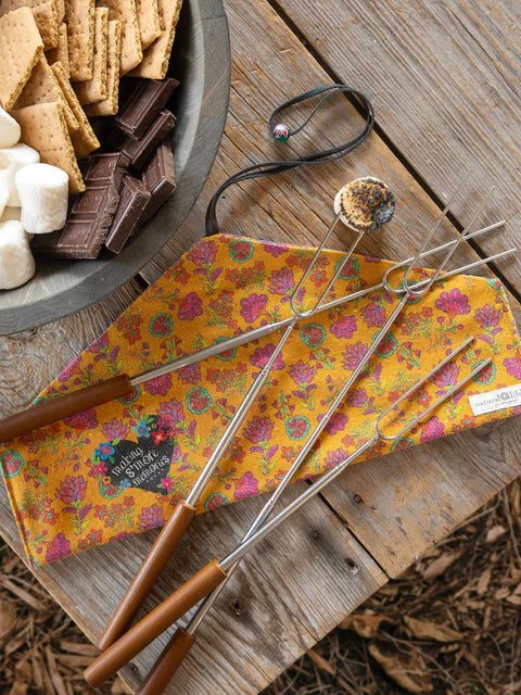 Natural Life Campfire Extending Roasting Sticks – The Curious Bee